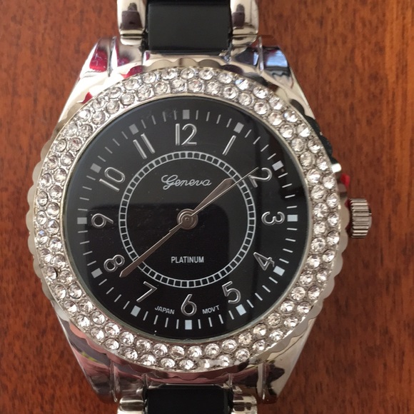 Geneva Platinum | Accessories | Geneva Brand Womens Watch Silver And ...